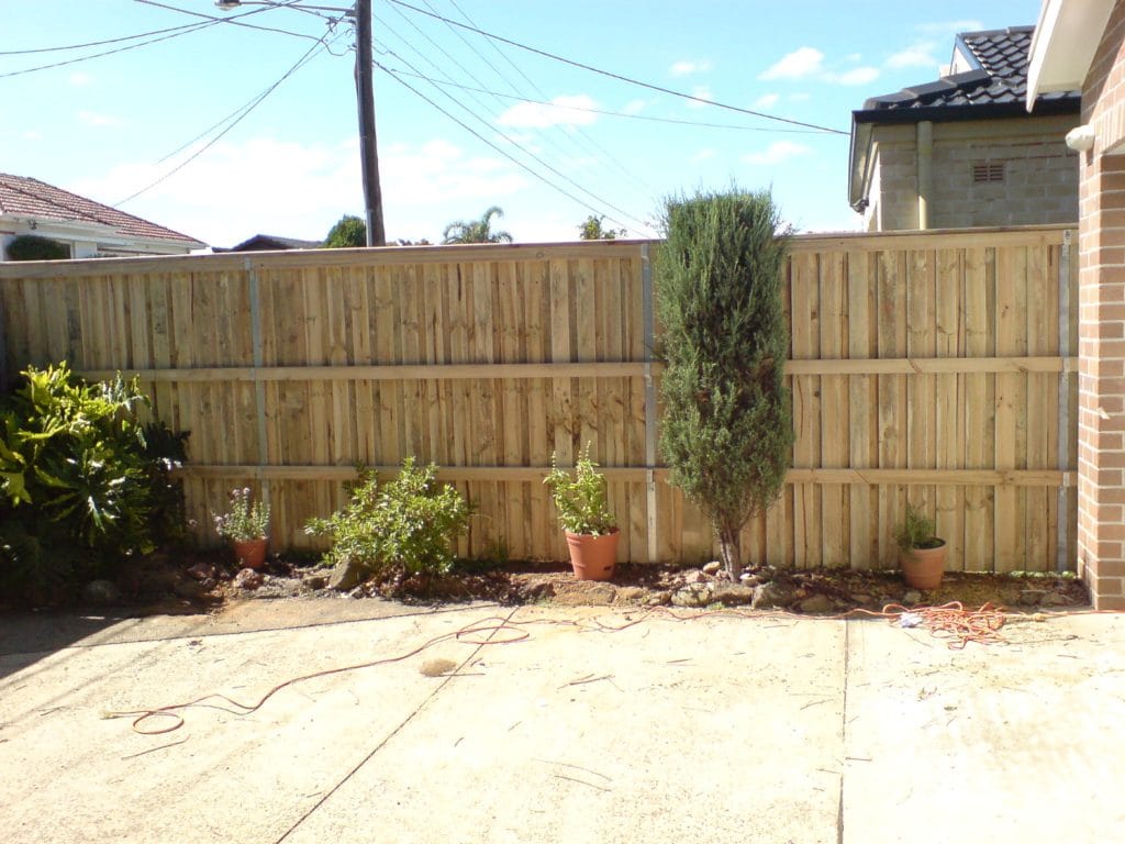 Metal Fencing – Total one Fencing